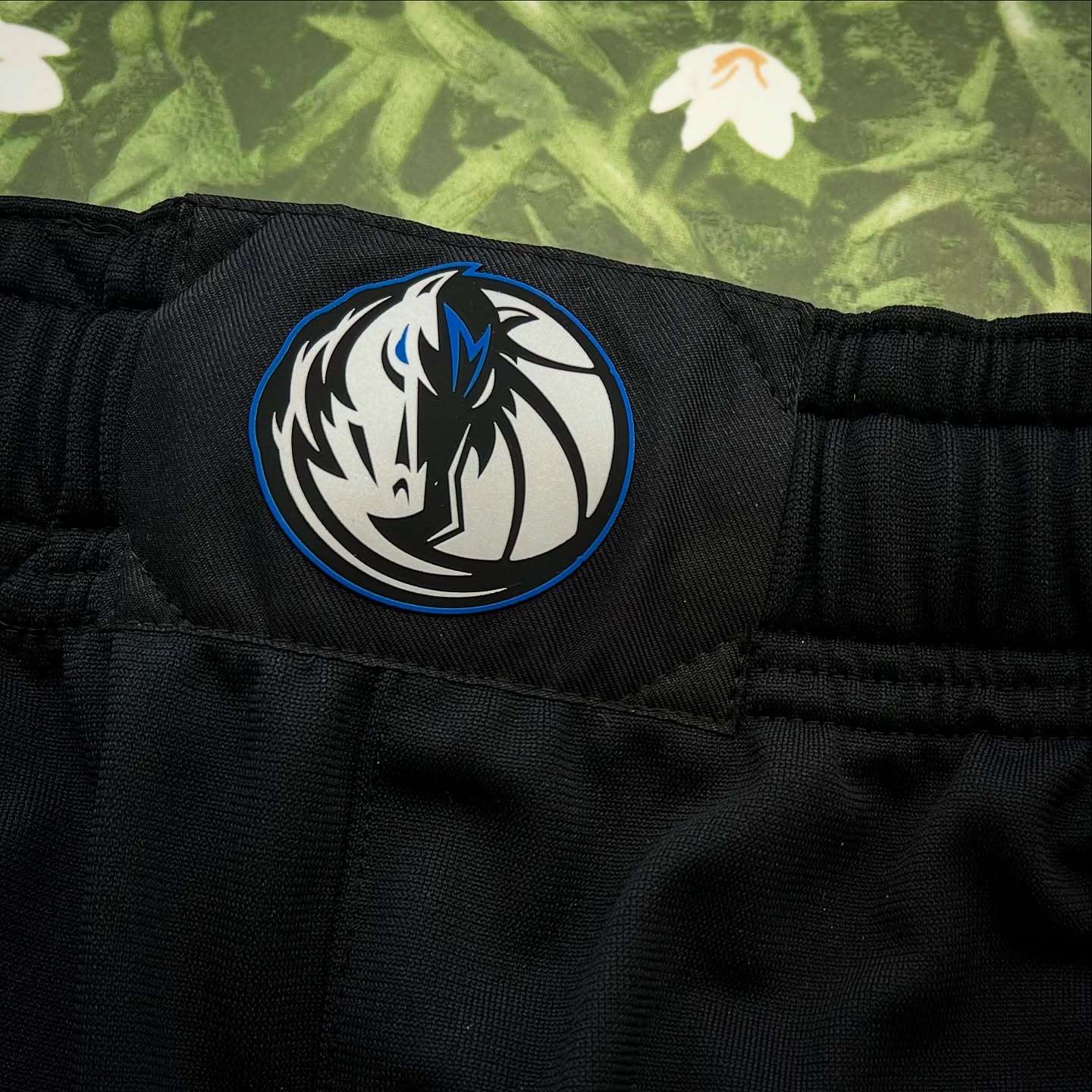 Mavericks: Defying the Norm and Winning Big